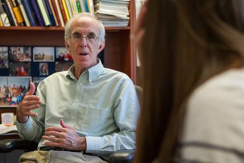 The Medical School Doctor is In – Amherst College | Loeb Center for ...