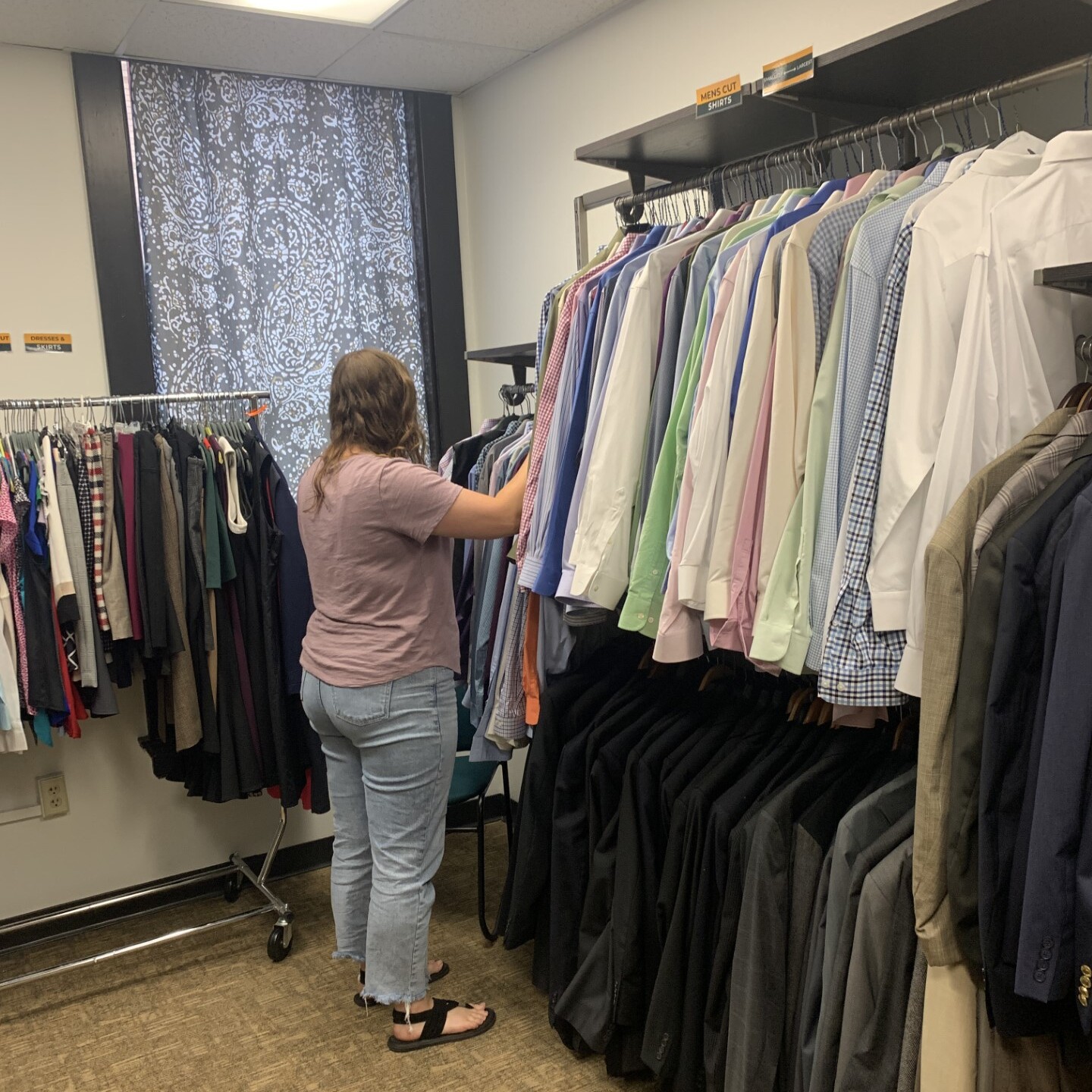 Career Closet: How to Dress to Impress – Career and Advising Center ...